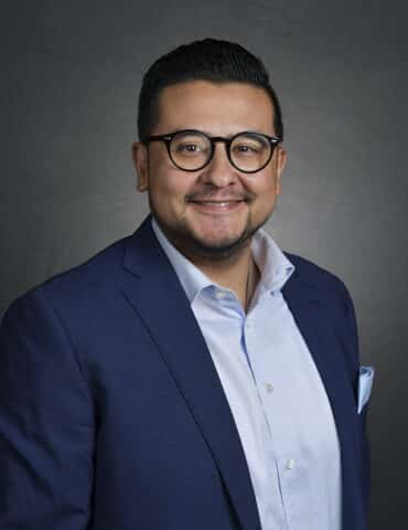 Behind the Scenes of MLB’s El Béisbol Es Otra Cosa - Latinos In Sports